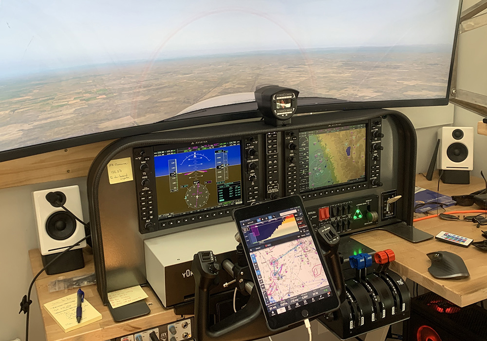 Aviatek G1000 Flight Simulator Avionics for X-Plane & MSFS